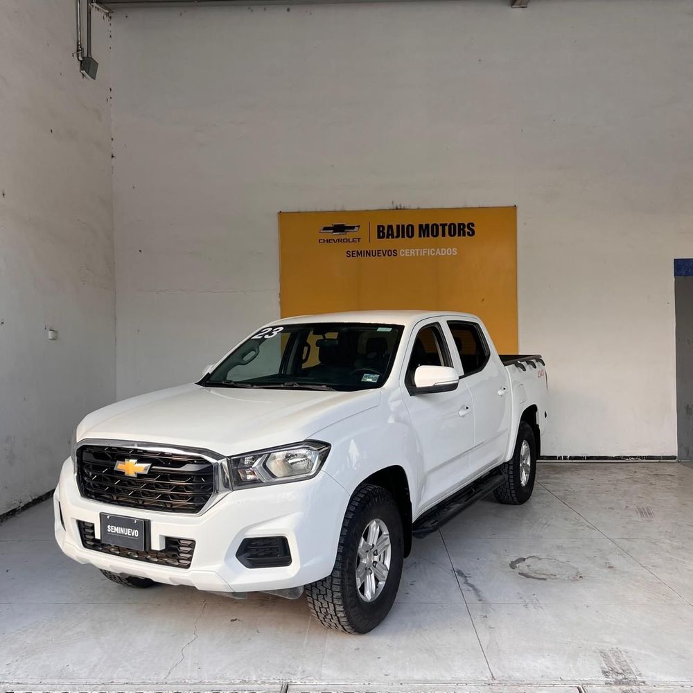 Chevrolet S-10 2023 2.0 S-10 Max Crew Cab Turbo 4X4 Mt • suseminuevo.com